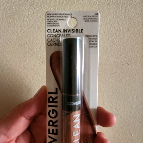 COVERGIRL | Makeup | Covergirl Clean Invisible Concealer | Poshmark